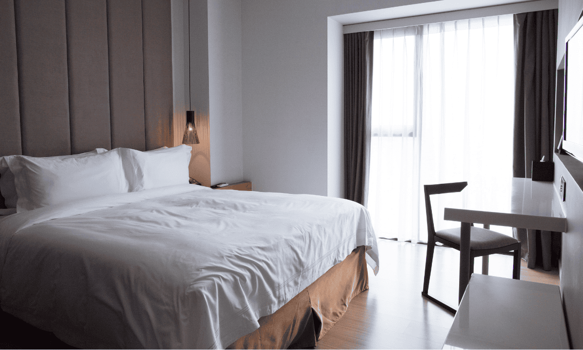 The Best Sheets for Guest Rooms